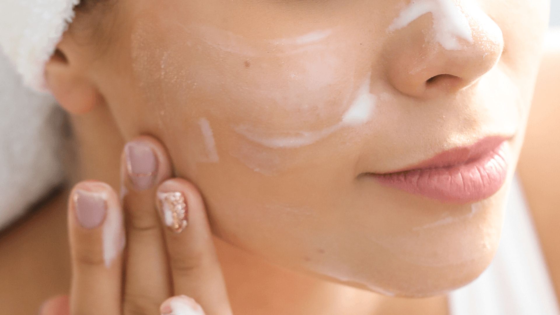 A Gentle Morning Routine for Rosacea Subtype 1 – Finca Skin Organics